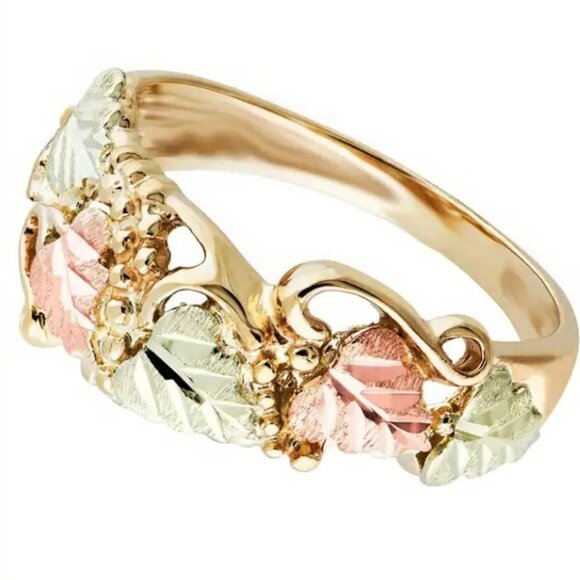 Jewelry | Tricolor Grapevine Ring | Poshmark